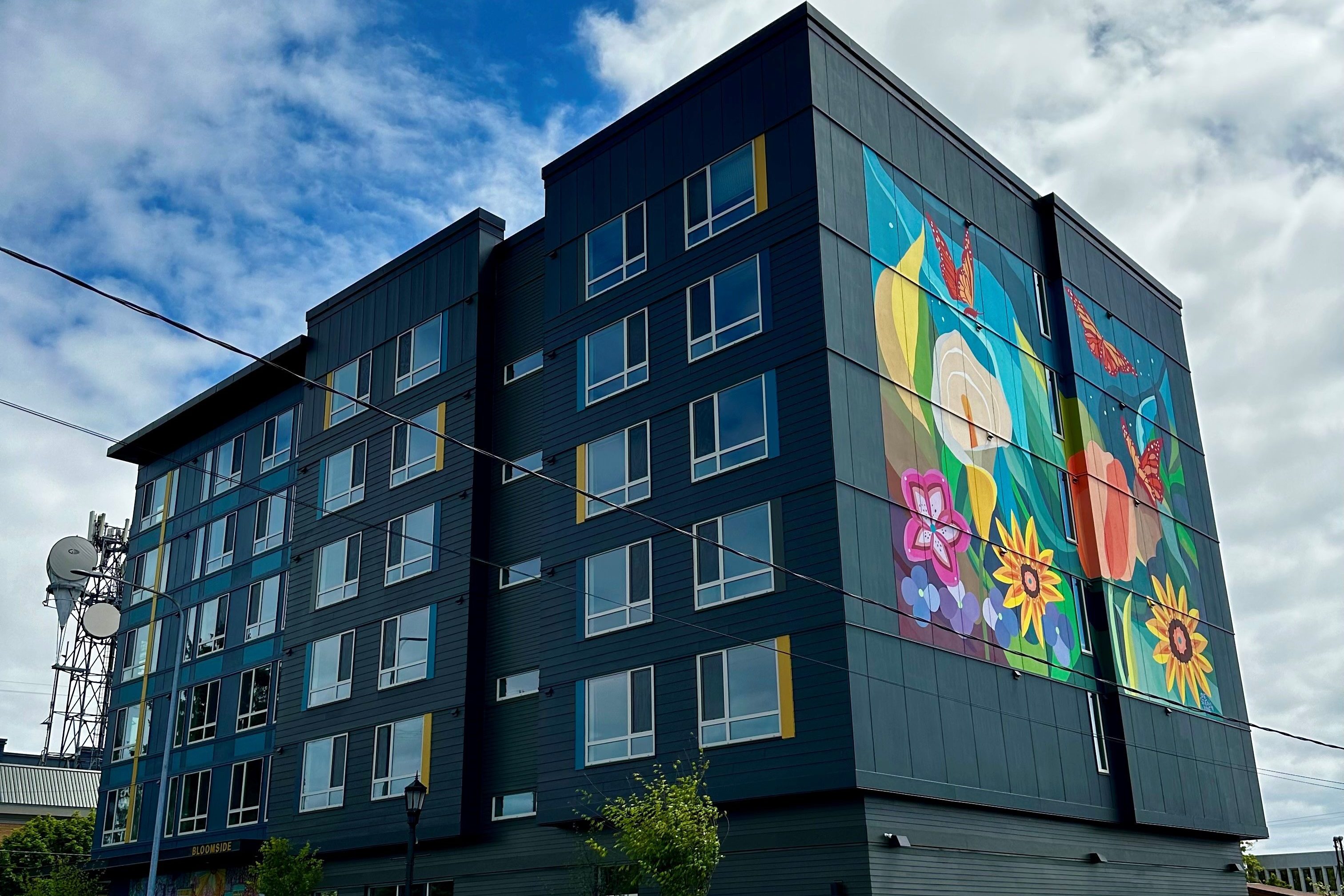 Cultivating Connections: HTH_Burien_Building6